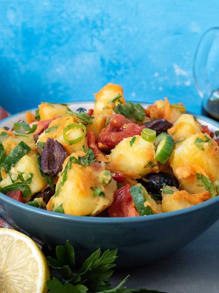 Traditional Greek Dakos Salad Recipe (by a Cretan) - The Hungry Bites