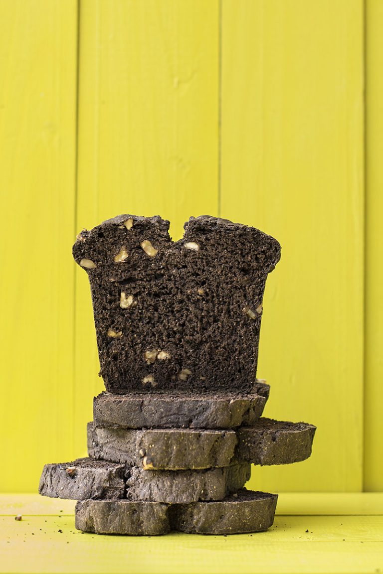 Carob & whole wheat flour bread with walnuts