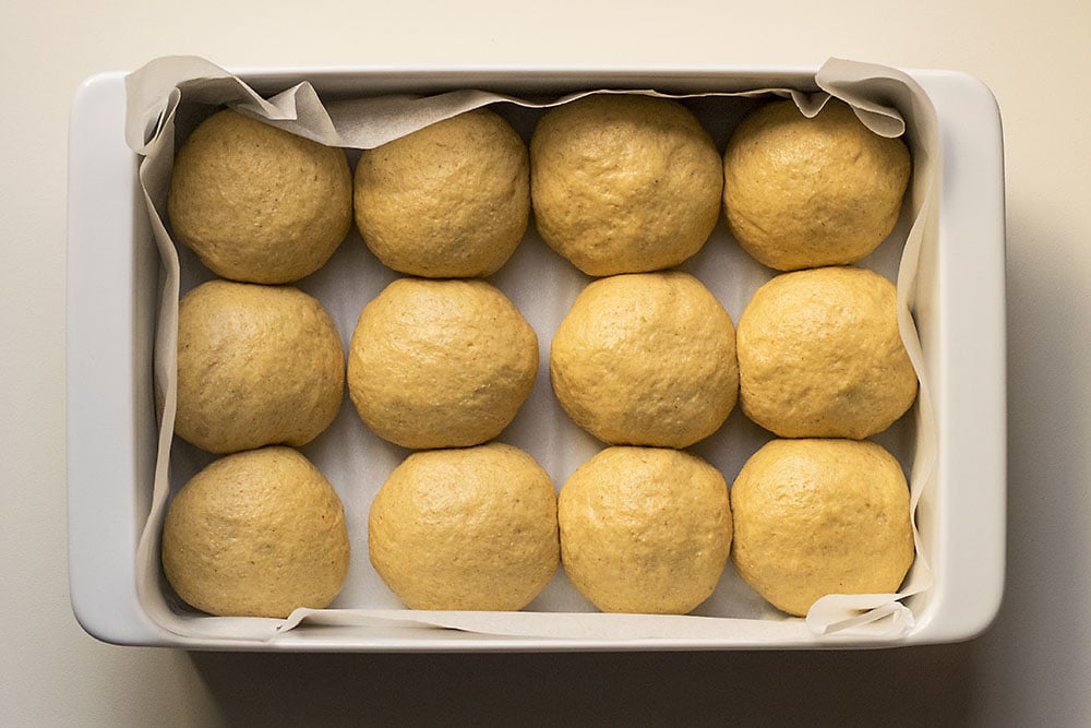 Moist and fluffy olive oil & pumpkin dinner rolls