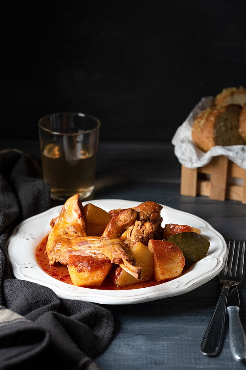 Greek rabbit stew recipe (in red wine sauce)