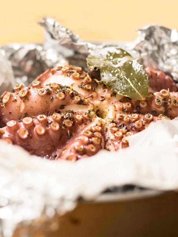 Easy Greek Sea Bream Recipe (Tsipoura) - The Hungry Bites