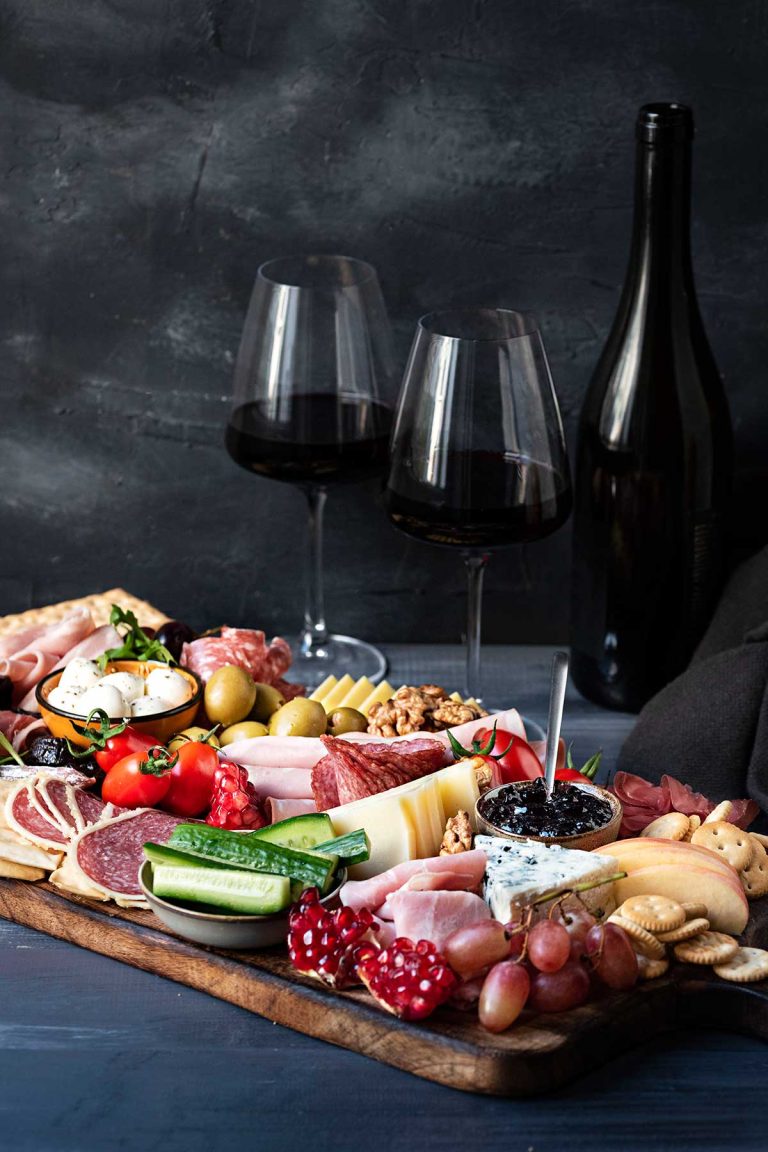 Chianti vs Sangiovese - A Guide to Italian wine - The Hungry Bites