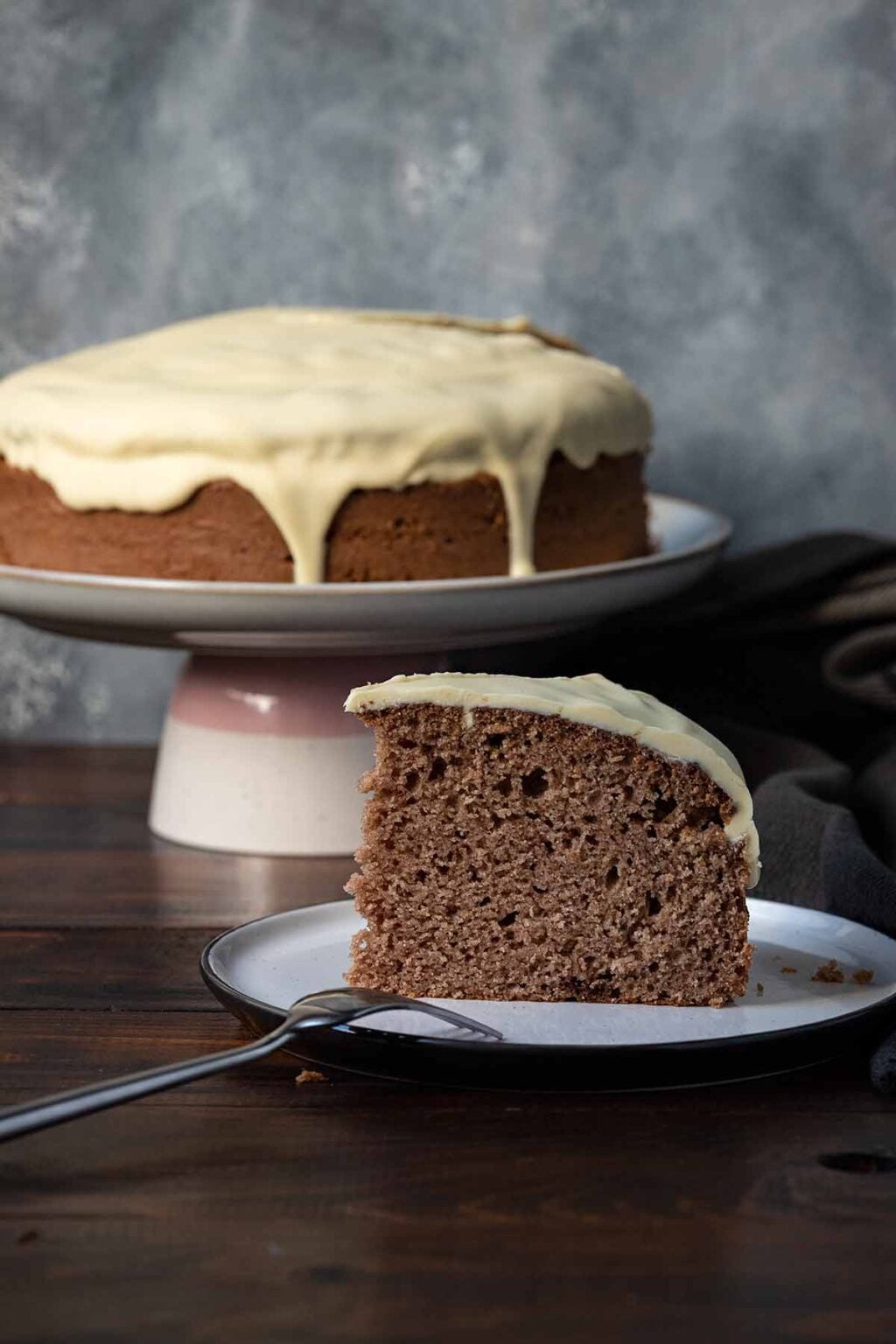 Healthy Moist Date Cake (Sugar Free Recipe) - The Hungry Bites